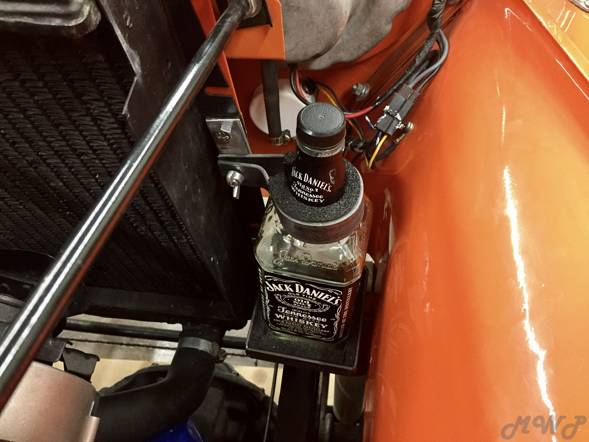 Jeep CJ5 radiator overflow bottle - My Willys Pics